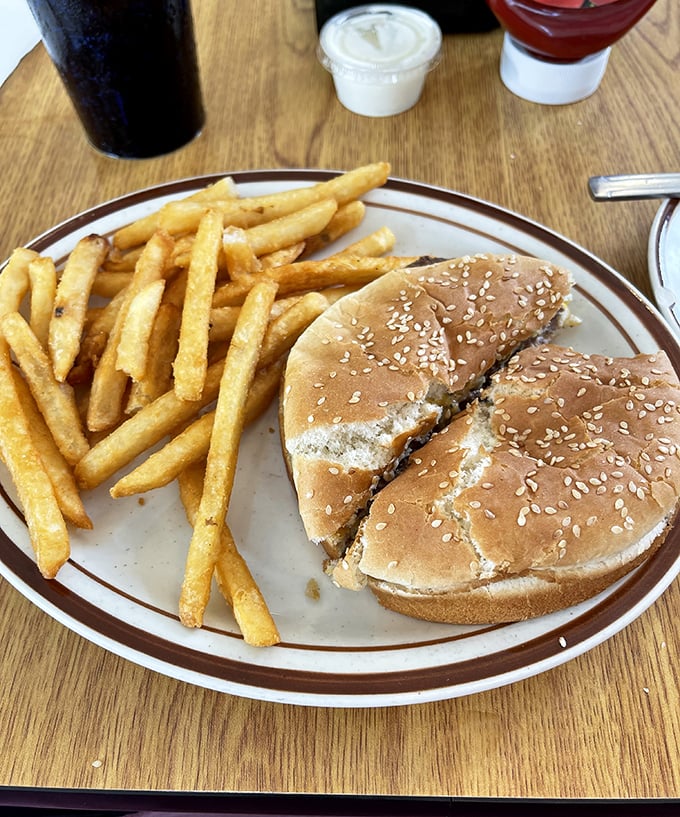A burger that understands its purpose in life&mdash;to satisfy completely without unnecessary frills. Those sesame seeds aren't just decoration; they're commitment.