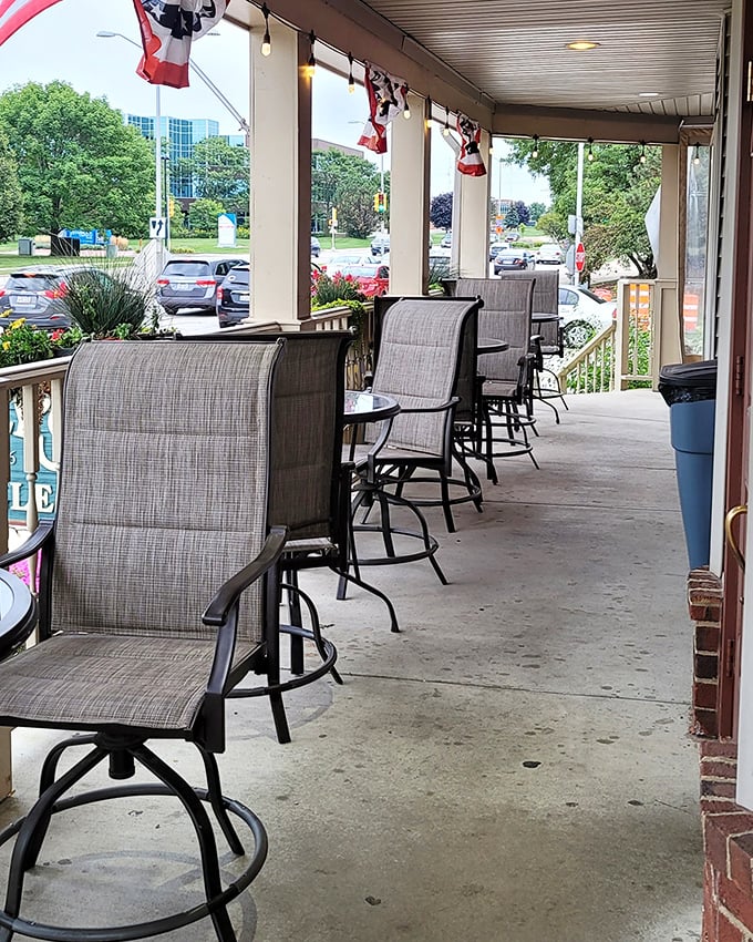 Outdoor seating for those who need fresh air after a butter burger experience. Recovery space for the gloriously overwhelmed.