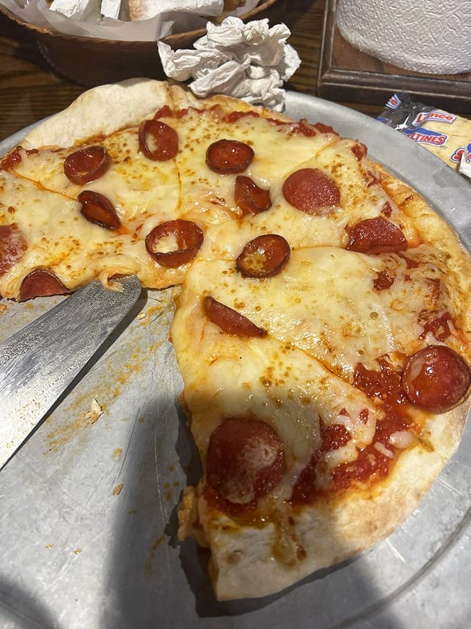 Pizza that doesn't try to be fancy because it doesn't need to be&mdash;just honest cheese, pepperoni, and a crust that knows its job.