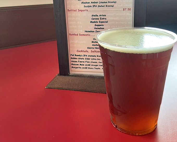 An amber beer that looks like liquid sunshine, the perfect companion to wash down those maritime delights.