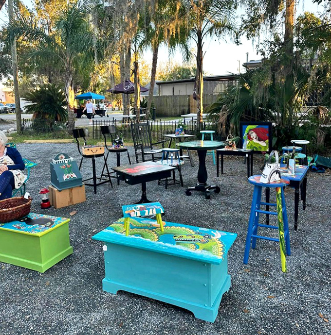 Whimsical outdoor art displays prove that Crystal River's creativity extends well beyond its famous waterways. 