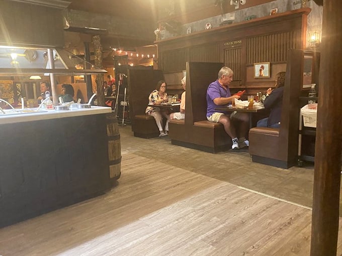 Cozy booths and happy diners&mdash;the universal language of a restaurant that's doing everything right. Notice nobody's looking at their phones?