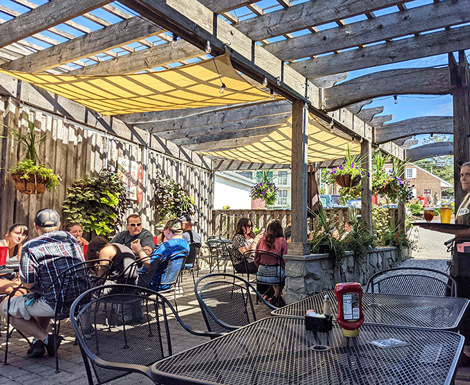 The outdoor patio&mdash;where fresh air makes everything taste better. Summer evenings were made for spaces exactly like this.