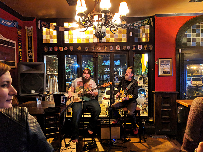 Live music that transports you straight to Dublin without the jet lag or passport check&mdash;just bring your thirst and appreciation.