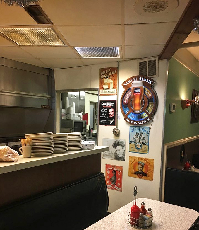 The walls tell stories of decades serving hungry Ohioans. Those vintage beer signs have witnessed countless first dates, family celebrations, and regular Tuesday lunches.