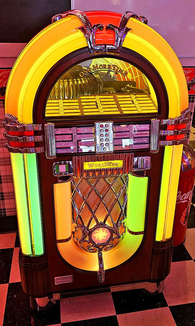 This isn't just a jukebox&mdash;it's a time portal. One quarter gets you two minutes in 1955, which was apparently a delicious year. 
