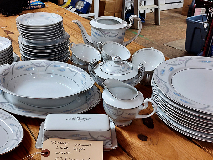 Grandeur for your dinner table! This vintage china set patiently waits to elevate your Tuesday spaghetti night into a "Downton Abbey" dining experience.