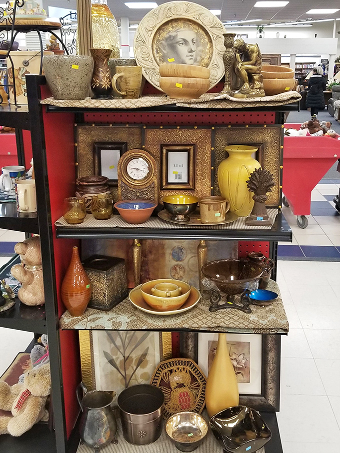 Curated collections of amber-hued treasures that would make any mantlepiece proud. Vintage without trying&mdash;the best kind of cool.