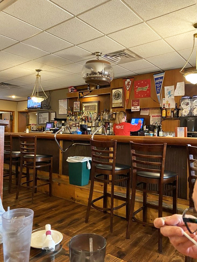 A bar where the bartender probably remembers your name and your drink after just two visits&mdash;the kind of place that's becoming increasingly rare in our chain-restaurant world.