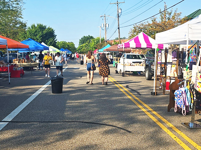 Farmers markets in Marietta connect you directly to local growers in a tradition that predates "farm-to-table" as a trendy restaurant concept by about two centuries.