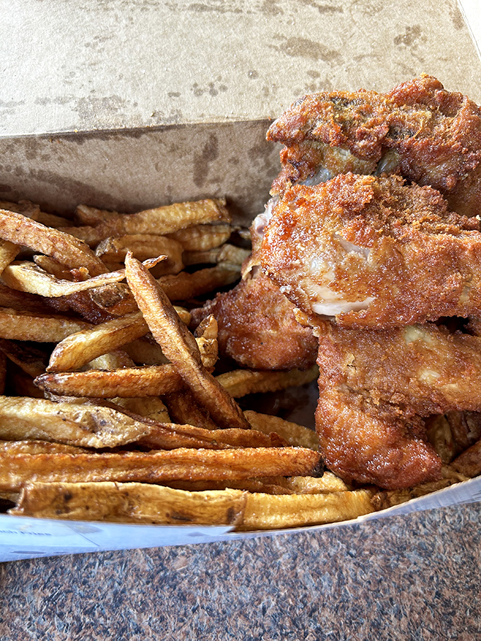 The takeout box that transforms your car into a torture chamber of irresistible aromas&mdash;good luck making it home without sampling.