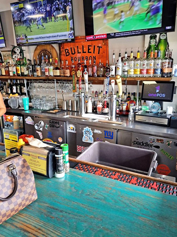 The bar area proves this isn't your grandmother's deli&mdash;unless your grandmother was surprisingly cool and served excellent cocktails.
