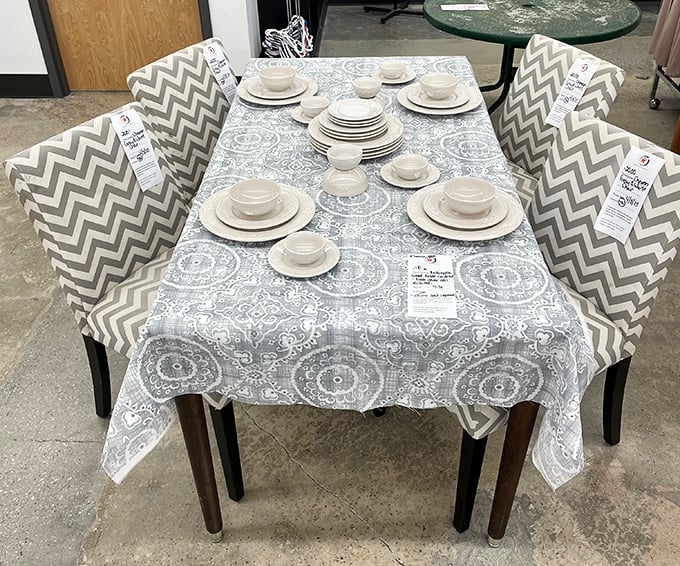 Table for six, priced for happiness. The perfect setting for family dinners where the conversation is the only thing that should be expensive.
