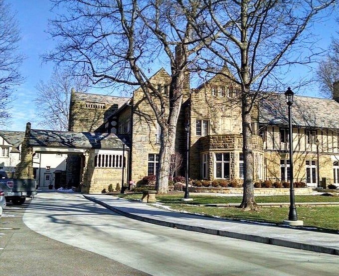 The Granville Inn isn't just a building&mdash;it's what happens when architecture develops a personality and decides to be everyone's favorite grandparent.