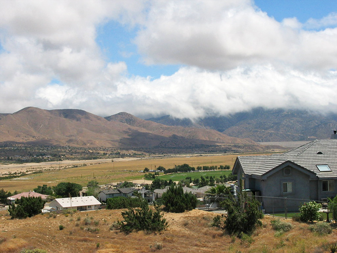 Desert living with a view&mdash;Hesperia neighborhoods nestle against mountains that change colors hourly like nature's mood ring.