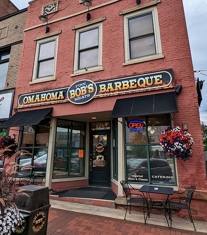 Even the exterior seating area says, "Slow down and stay awhile." Those hanging flower baskets add a touch of gentility to your meat feast.