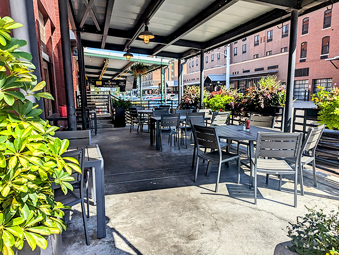 Outdoor dining Nebraska-style: spacious, unpretentious, and perfectly positioned for people-watching between bites of cheesy perfection.