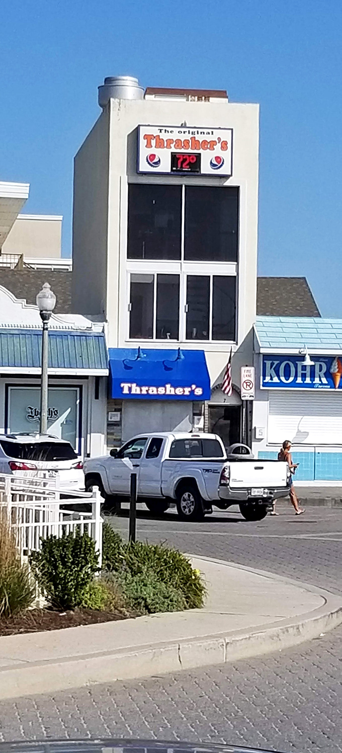 From this unassuming building flows a steady stream of happiness, one paper cup at a time. The American flag seems appropriate for this national treasure.