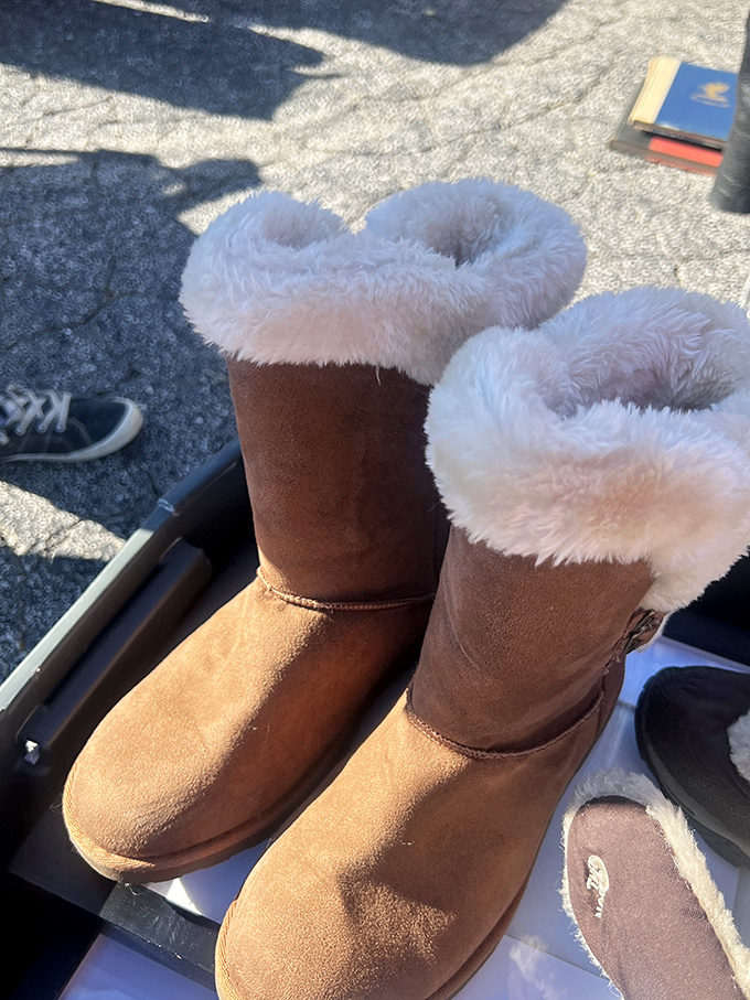 These boots weren't made just for walking&mdash;they're for strutting away with the bargain of the day while staying toasty warm.