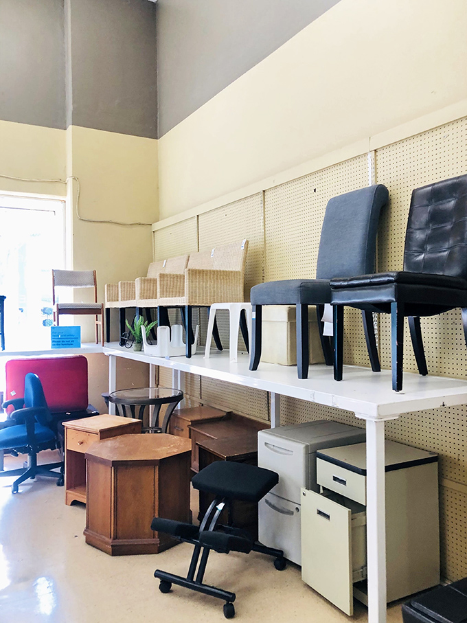 Office chair auditions and dining seat tryouts happening daily. That kneeling ergonomic model is definitely the eccentric character in this furniture drama.