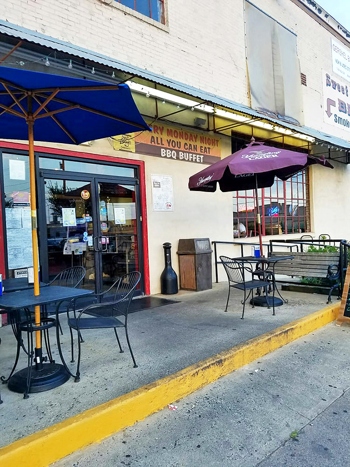 Monday night's all-you-can-eat buffet might be the best reason to start your week. The patio beckons with promises of smoky treasures.