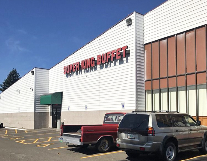 Super King Buffet from another angle – an unassuming building housing one of Portland's most democratic dining institutions.