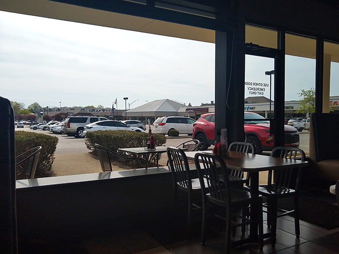Even the view from inside reminds you you're somewhere special. That parking lot has witnessed countless food comas and chili-induced happiness.