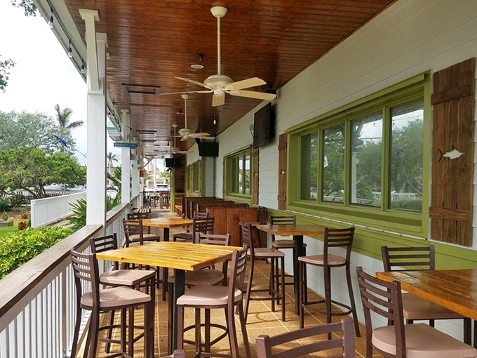 Outdoor seating that captures that "I'm on vacation even though I live here" feeling. Florida dining as the good Lord intended it.