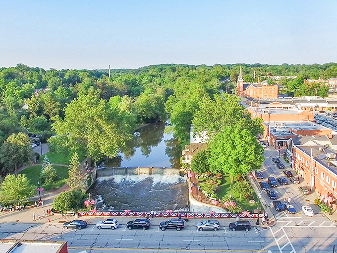 From above, Chagrin Falls reveals its perfect balance &ndash; nature and town existing in harmony like an architectural yin and yang.