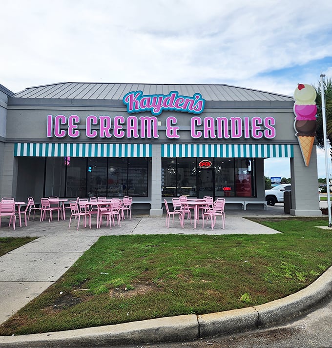 By day, Kayden's facade is equally inviting, with its ice cream cone sentinel standing guard over promises of sweet satisfaction inside.