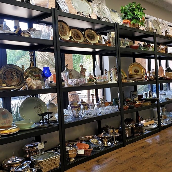 Glassware and dishware that would make your grandmother nod in approval. Sunday dinner just got a serious style upgrade.