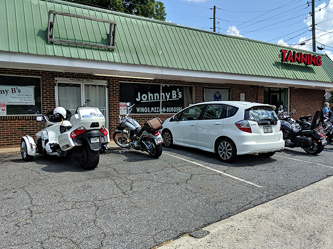 The parking lot tells the whole story&mdash;motorcycles, family cars, and everything in between. Good food knows no demographic boundaries.
