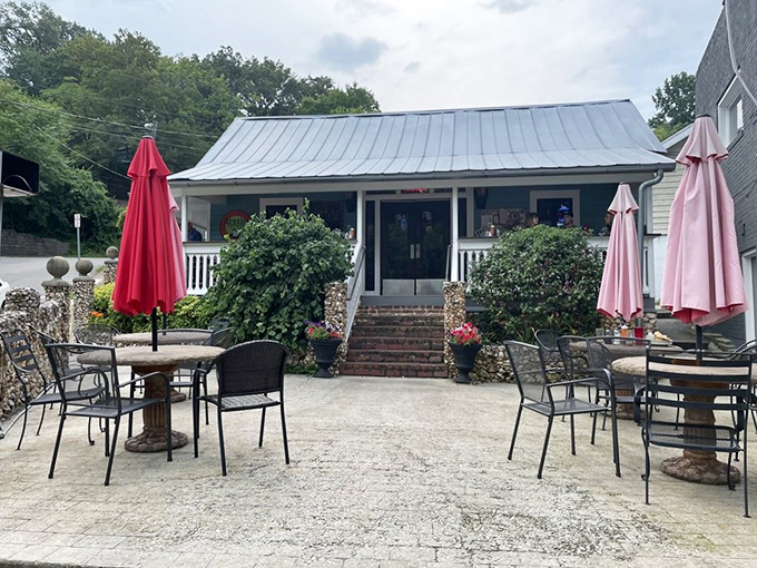 The outdoor seating area&mdash;where pancake-induced food comas meet fresh air and recovery. Tennessee hospitality at its finest.