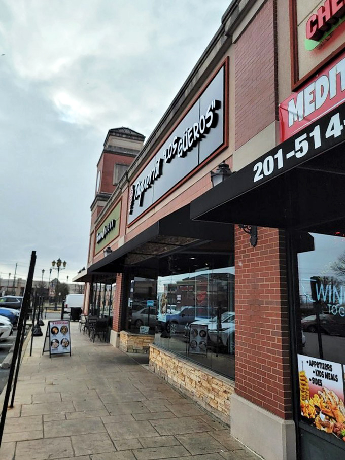 The unassuming storefront might not catch your eye, but the steady stream of satisfied customers tells the real story.