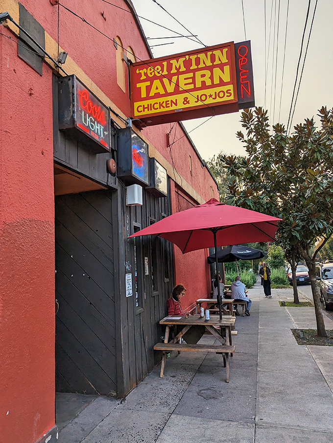 The outdoor seating: where chicken enthusiasts commune with fresh air and passersby who wonder why everyone looks so smugly satisfied.