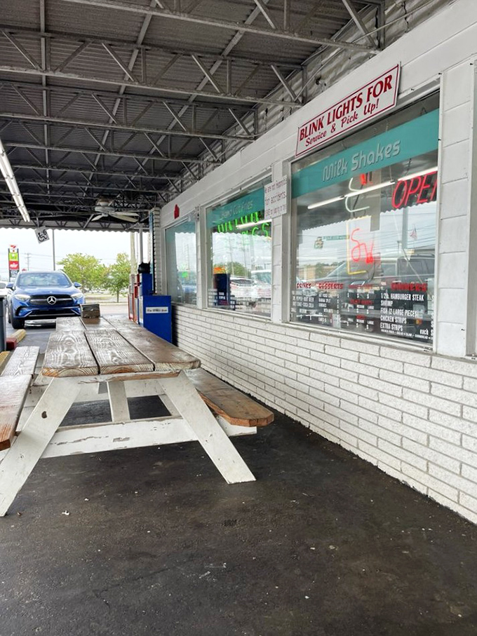 Those picnic tables outside aren't just seating&mdash;they're front-row tickets to a small-town Tennessee summer day, with burgers as the headliner.