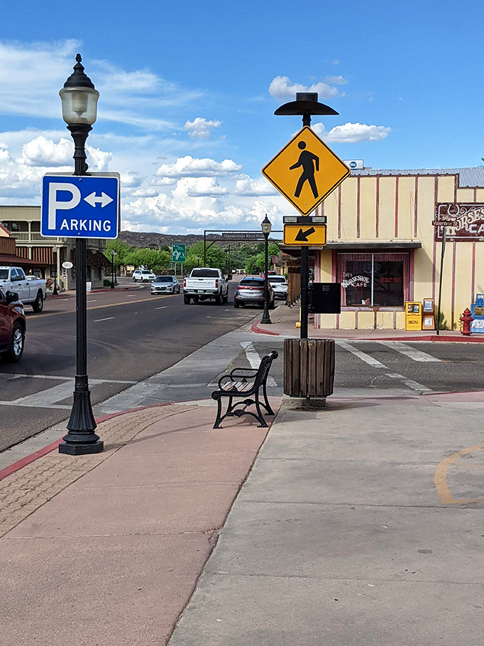 The Horseshoe Cafe sits at the crossroads of Wickenburg like a culinary landmark that's been guiding hungry travelers for generations.