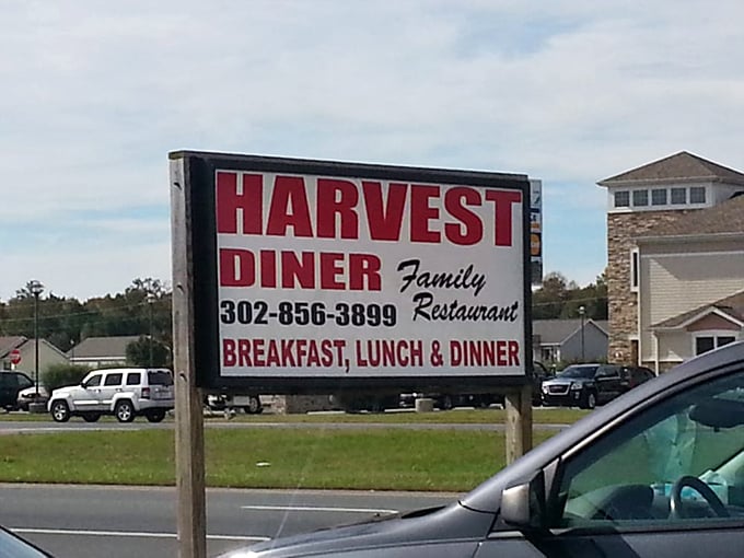 The roadside sign that's guided hungry travelers for years. Like a lighthouse for empty stomachs in a sea of chain restaurants.