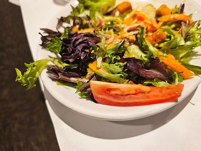 Even the side salad gets special attention. Fresh, vibrant, and thoughtfully composed &ndash; the perfect prelude to the main event.