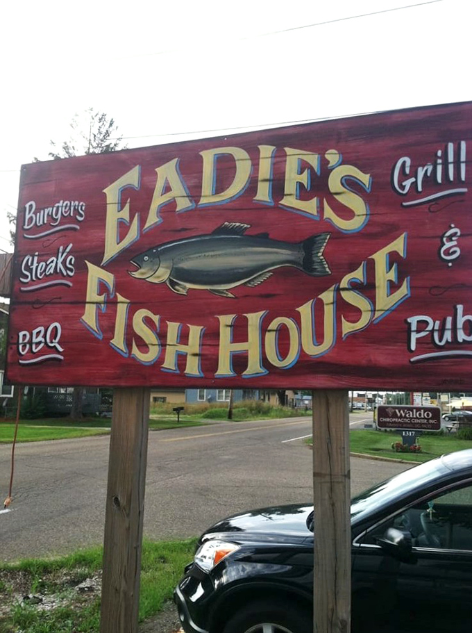 The sign says it all&mdash;burgers, steaks, and BBQ might be on offer, but that fish silhouette tells you what you're really here for.