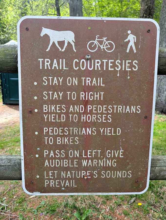 The trail's code of conduct&mdash;where horses get the right of way and everyone agrees to let nature's soundtrack play uninterrupted.