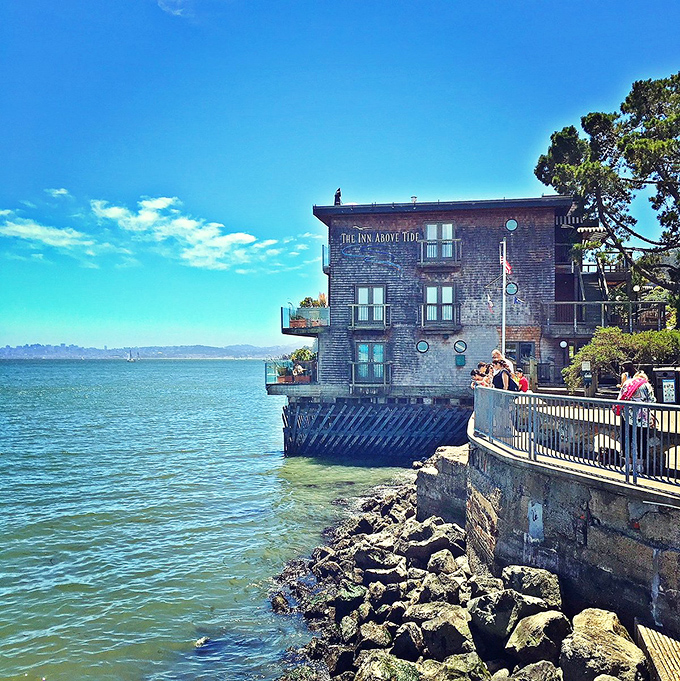 The Inn Above Tide lives up to its name, seemingly floating above the bay waters, offering guests front-row seats to San Francisco's skyline theater.