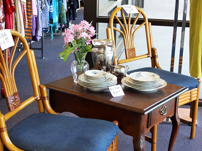 The perfect dining set, already staged with flowers and dishes, silently suggesting how civilized your Sunday brunches could become.