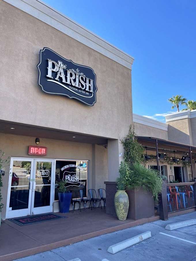 Palm trees and Parish signage &ndash; a visual shorthand for "your taste buds are about to have their best day ever."
