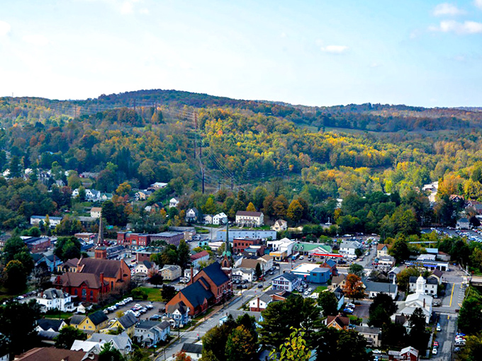 From this vantage point, Honesdale reveals its perfect nestling place in the valley, surrounded by the kind of autumn foliage that makes leaf-peepers weak in the knees.