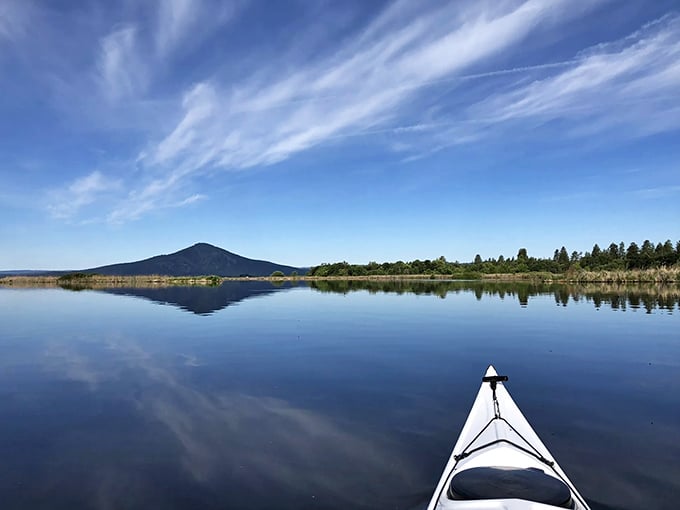 Mirror-perfect waters reflect Mount Shasta like nature's own Instagram filter, minus the selfie sticks.