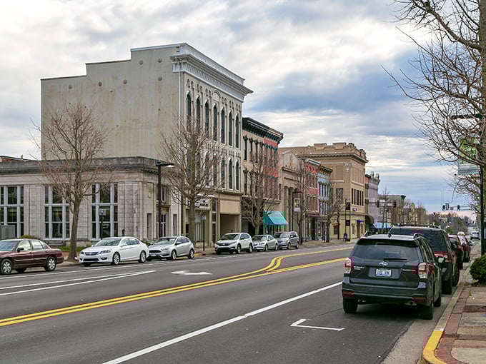 Danville's historic Main Street looks like a movie set &ndash; but the locals shopping here aren't extras, they're your future neighbors!
