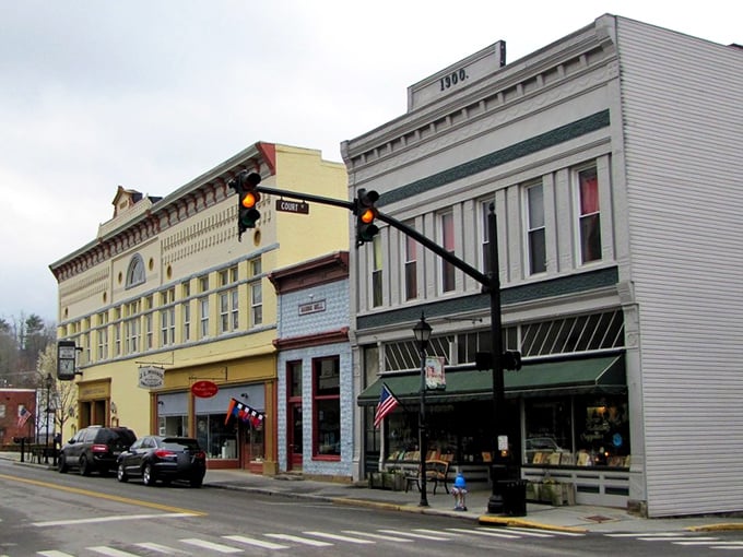 Lewisburg's historic downtown looks like a movie set where small-town charm meets big-time character. Those colorful storefronts could tell a thousand stories!