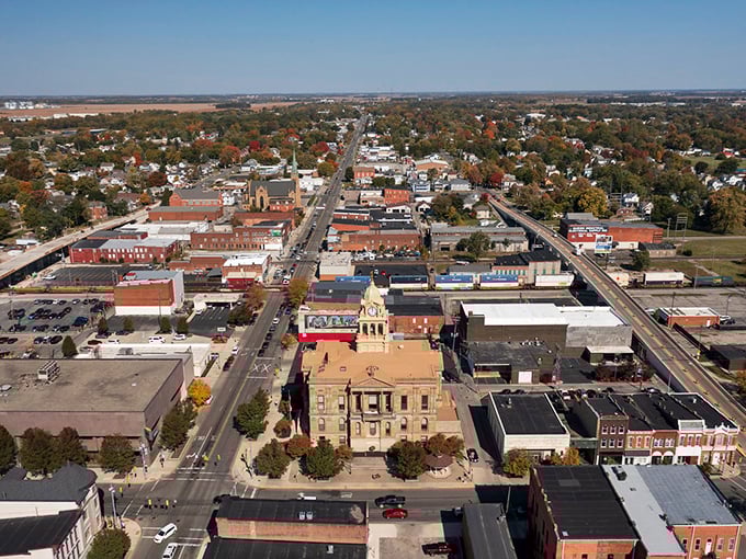Marion's downtown twinkles like a Midwest fairy tale, where string lights turn evening strolls into pure magic.