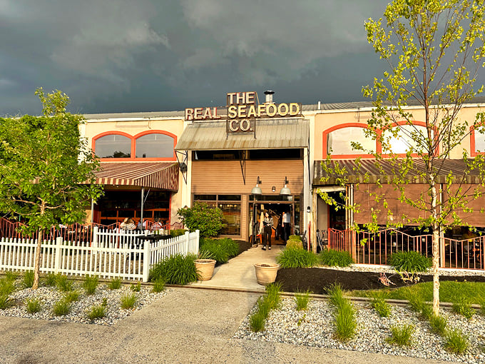 That coastal cottage charm hits different when you're hundreds of miles from the nearest ocean.